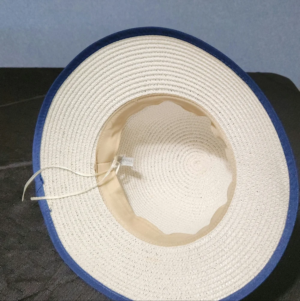Howards | Accessories | Arianna By Howards Beige Woven Sun Hat Belt ...